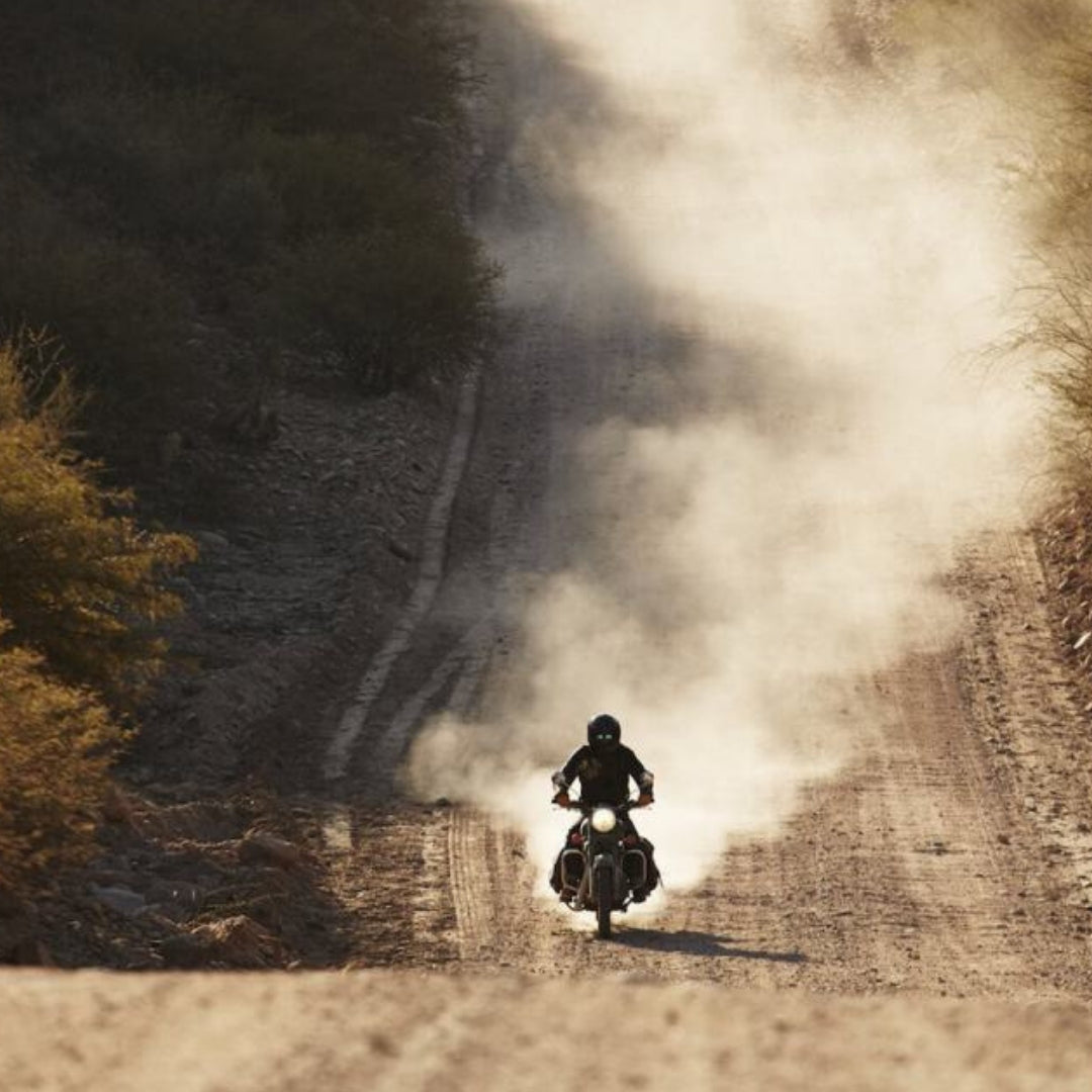 Video: Dust & Motorcycle Stories: Chapter 1 – trip machine company